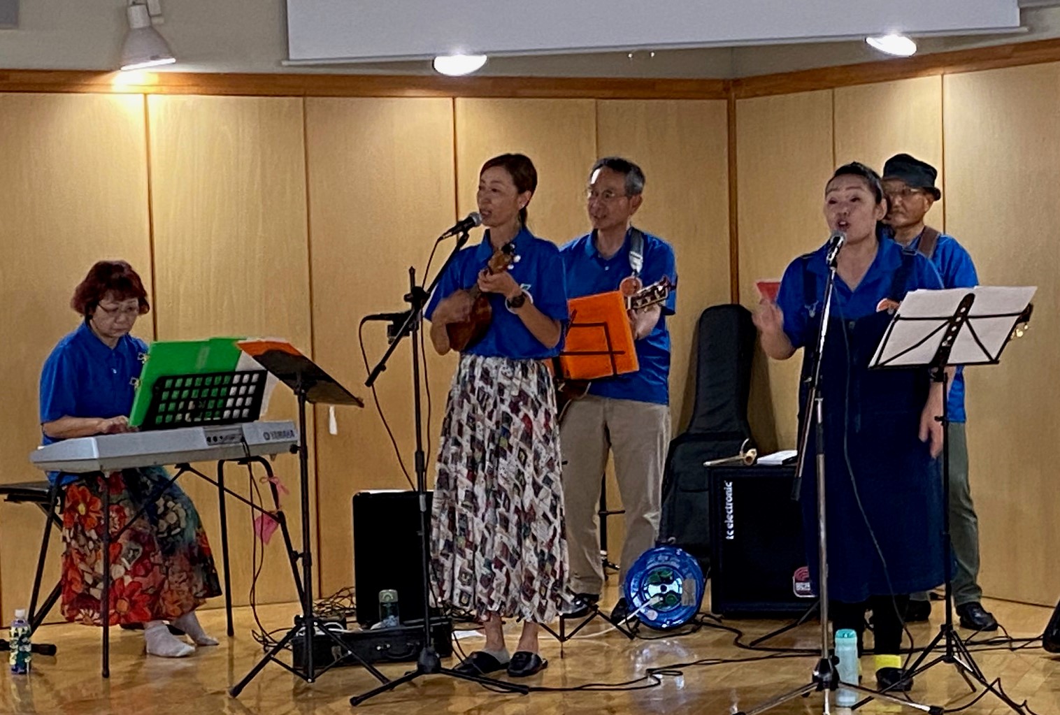 825 訪問型コンサート - オレンジの会 子ども家庭サポートセンター